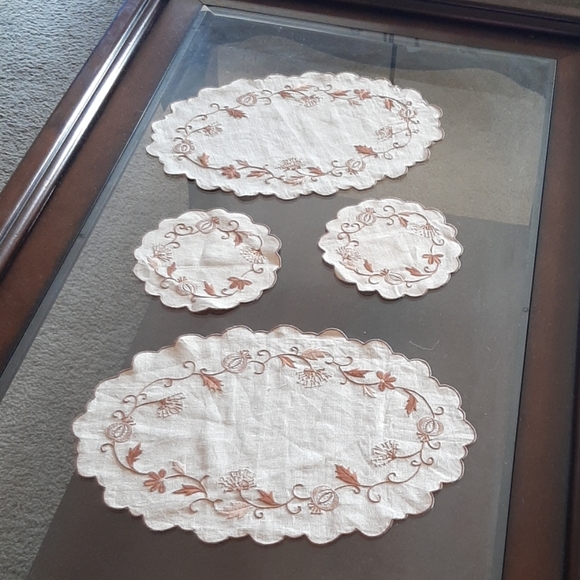 Dining | Set Of 4 Embroidered Linen Doilies | Poshmark